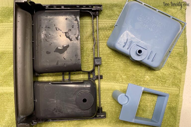 How to Clean a Washing Machine Detergent Drawer