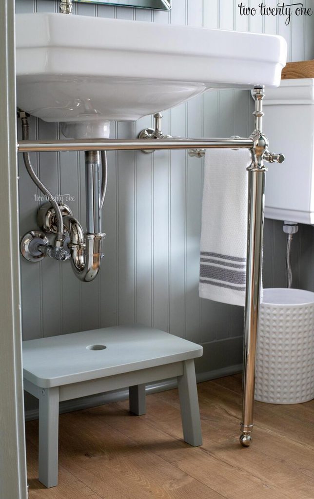 Powder Room Makeover